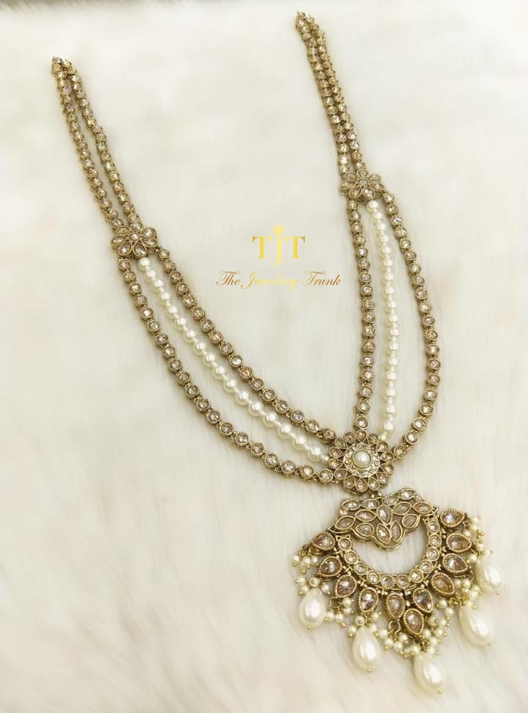 Shadiya – TheJewelleryTrunk