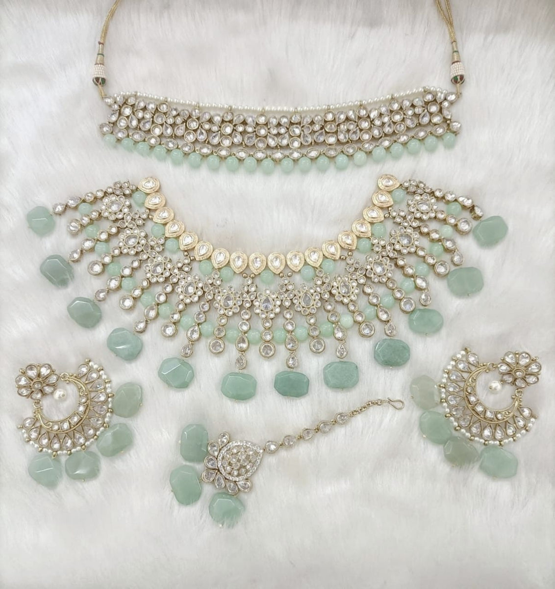 Tharsika – TheJewelleryTrunk