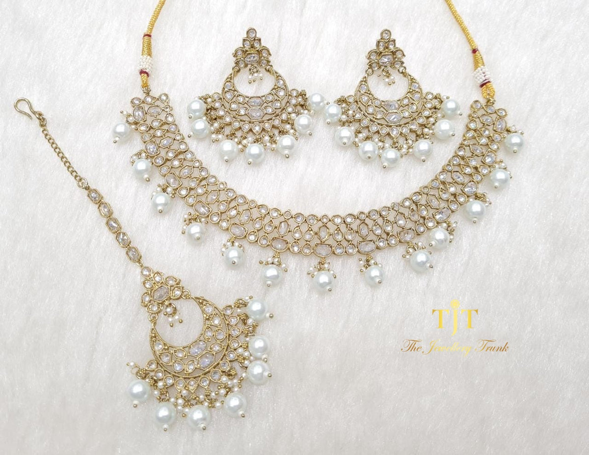Abida White – TheJewelleryTrunk